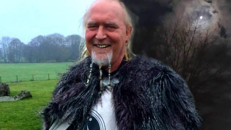 Adrian Rooke in Bristol on 25/04/18 - Truthjuice